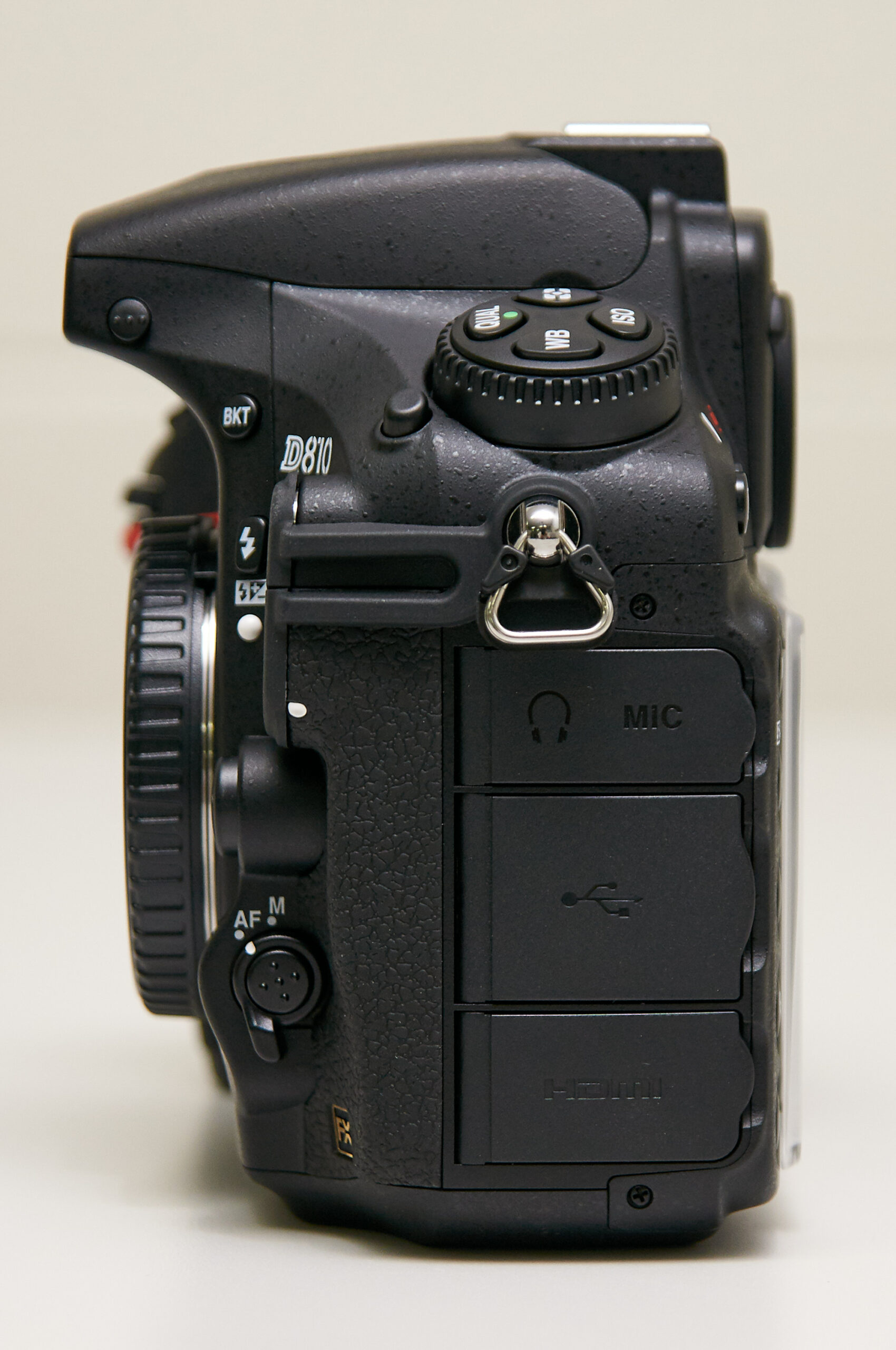 Unboxing: Nikon D810 body